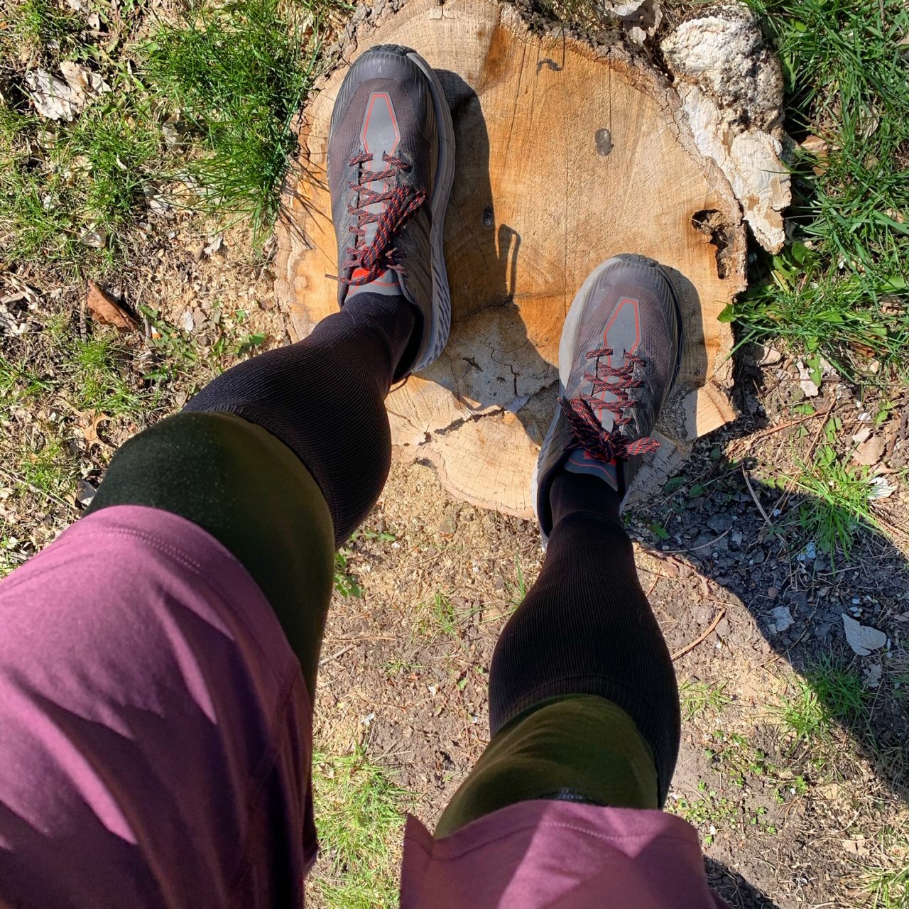 Nabee Compression Socks – RUNNING GROOVE SHARK